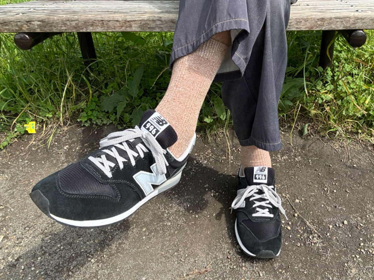『996』？それとも『574』？ ニューバランスのスニーカー、履き心地で選ぶならコレ – UPDATE[アップデート] by grape